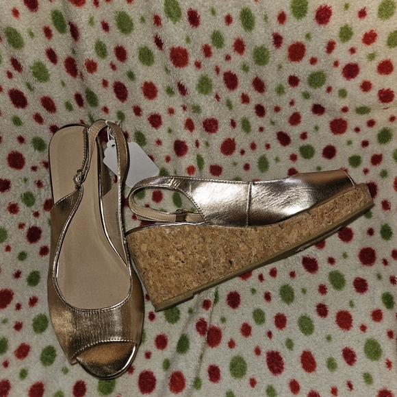 Simply Be | Shoes | Simply Be Rose Gold Wedges Size 7w | Poshmark
